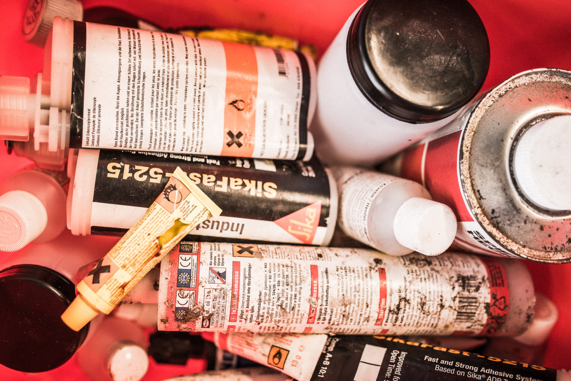 Farlig avfall og elektronikk - Renovest